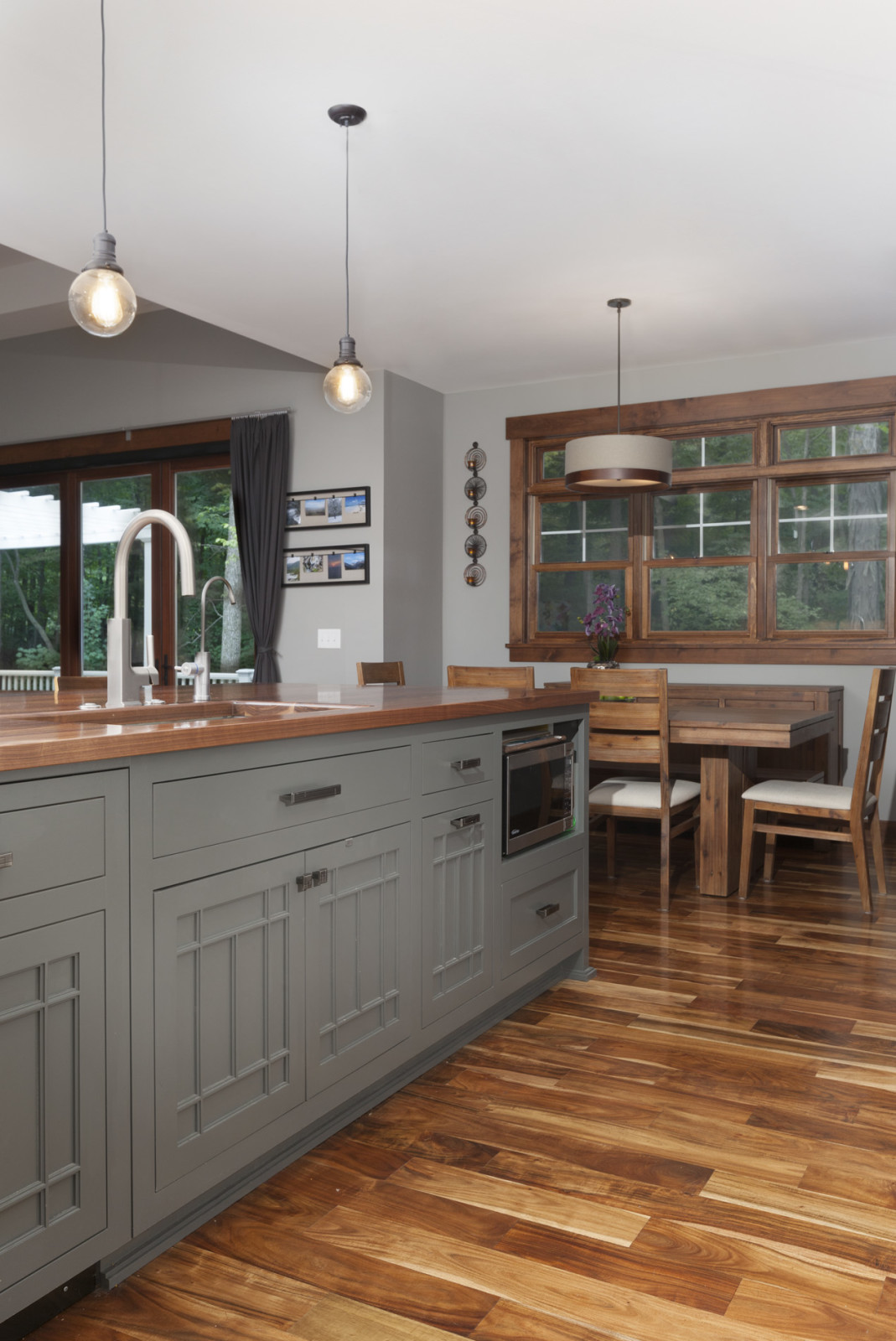 Kitchen flat - Highland Builders