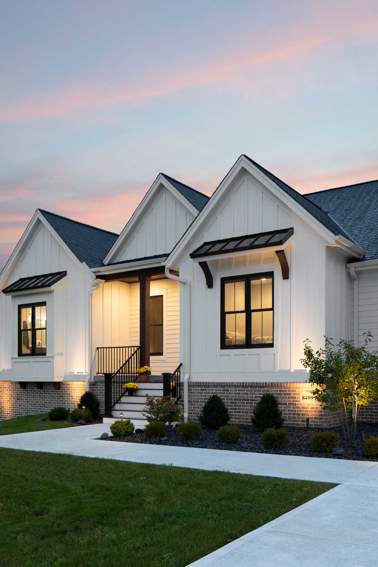 Modern Farmhouse Residence - Highland Builders